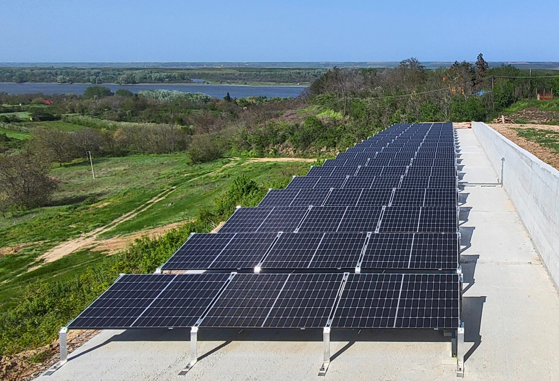 Privatan objekat Slankamen - Master Solar